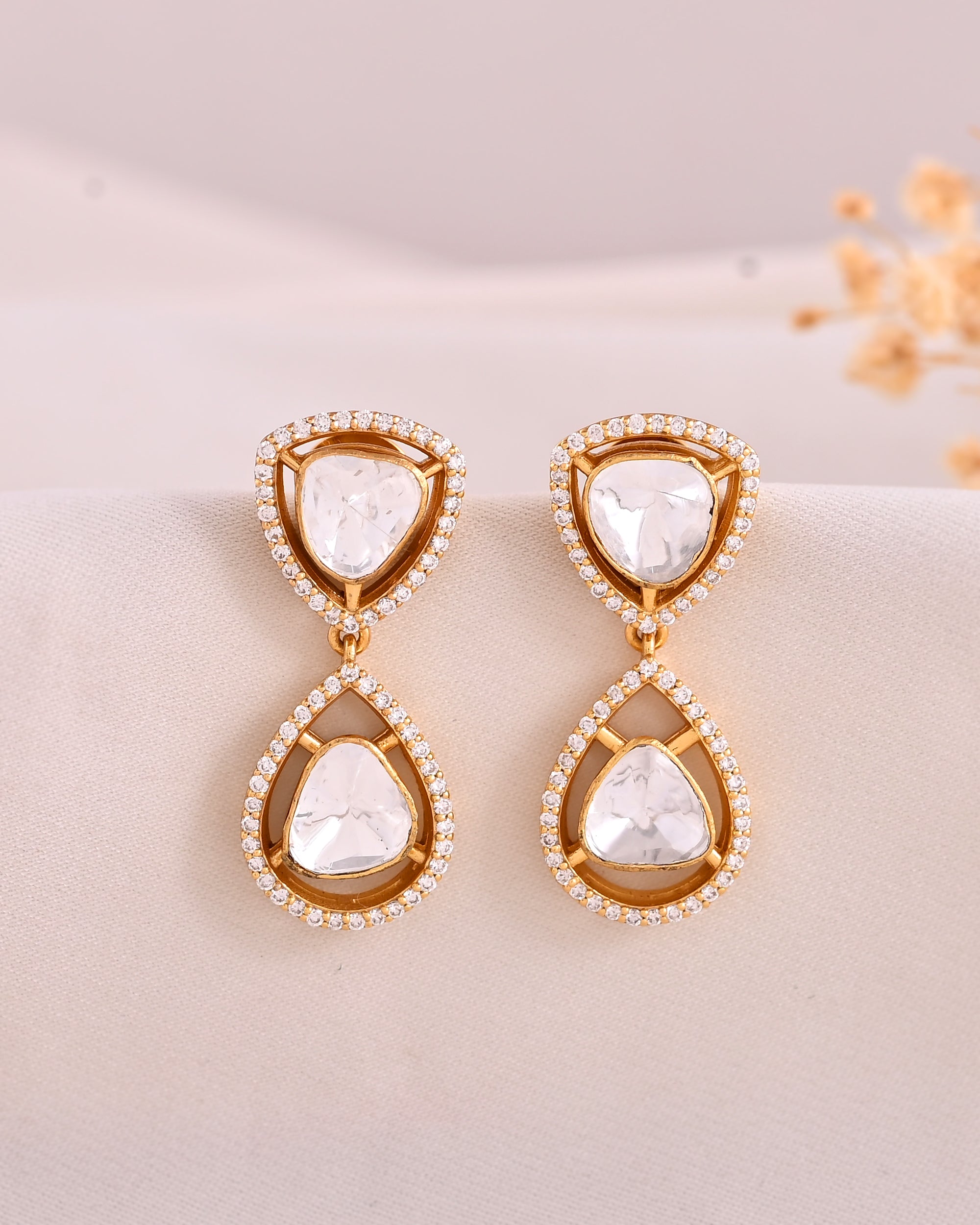 Diamond Polki Aarzu Drop Earrings (T wt. 2.69 ct)